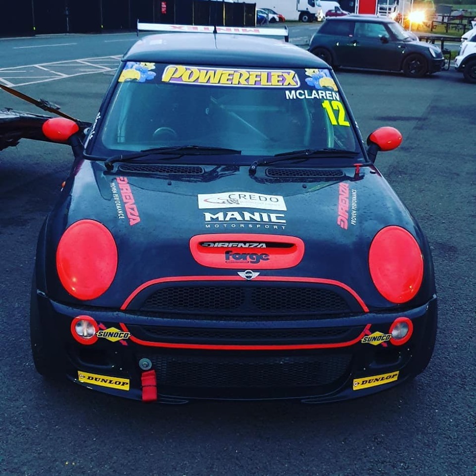 MINI Challenge – Round 1 Race Report | Stuart McLaren
